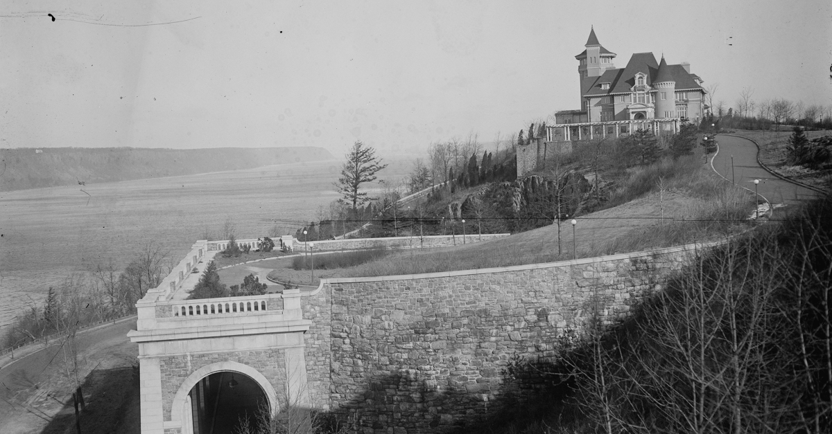 Squatters’ Rights in the Heights | Lapham’s Quarterly